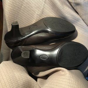 Medicus | Shoes | Medicus Softshoe Leather Heel 25 Brown 85w | Poshmark